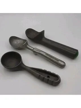 Zeroll plus | Kitchen | Vintage Cast Aluminum Ice Cream Scoops Heavy ...